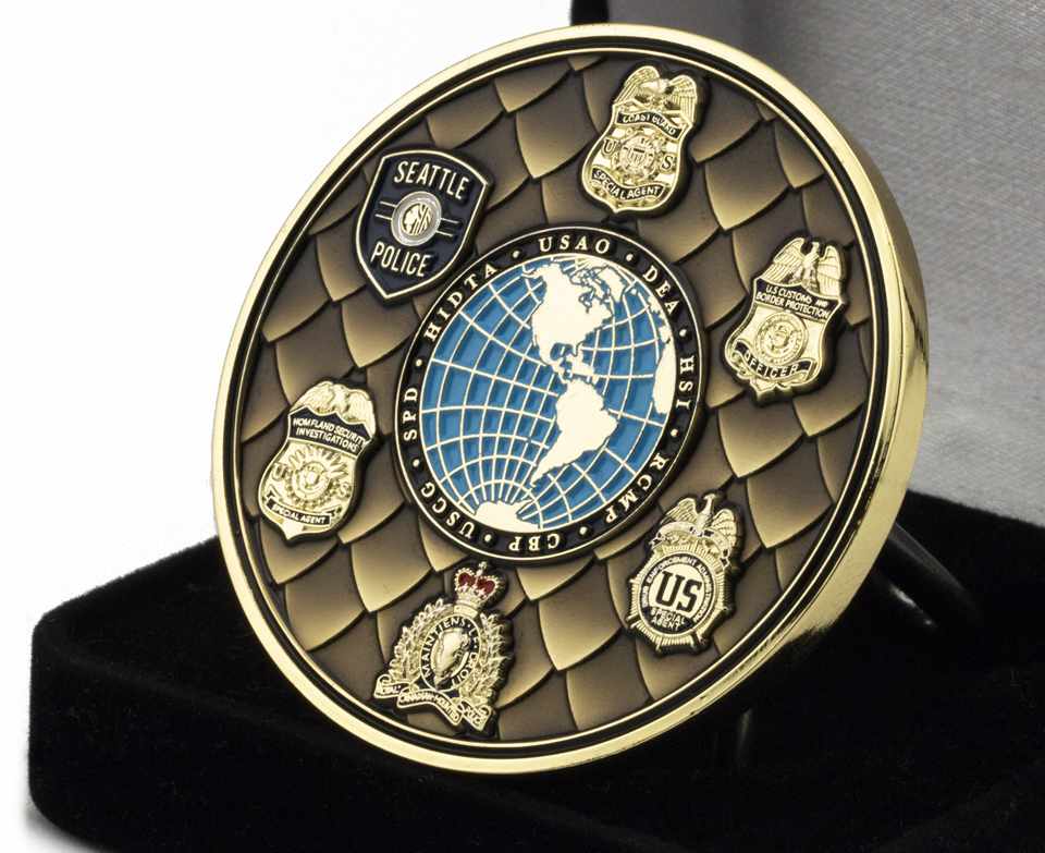 Custom Law Enforcement Challenge Coins Signature Coins